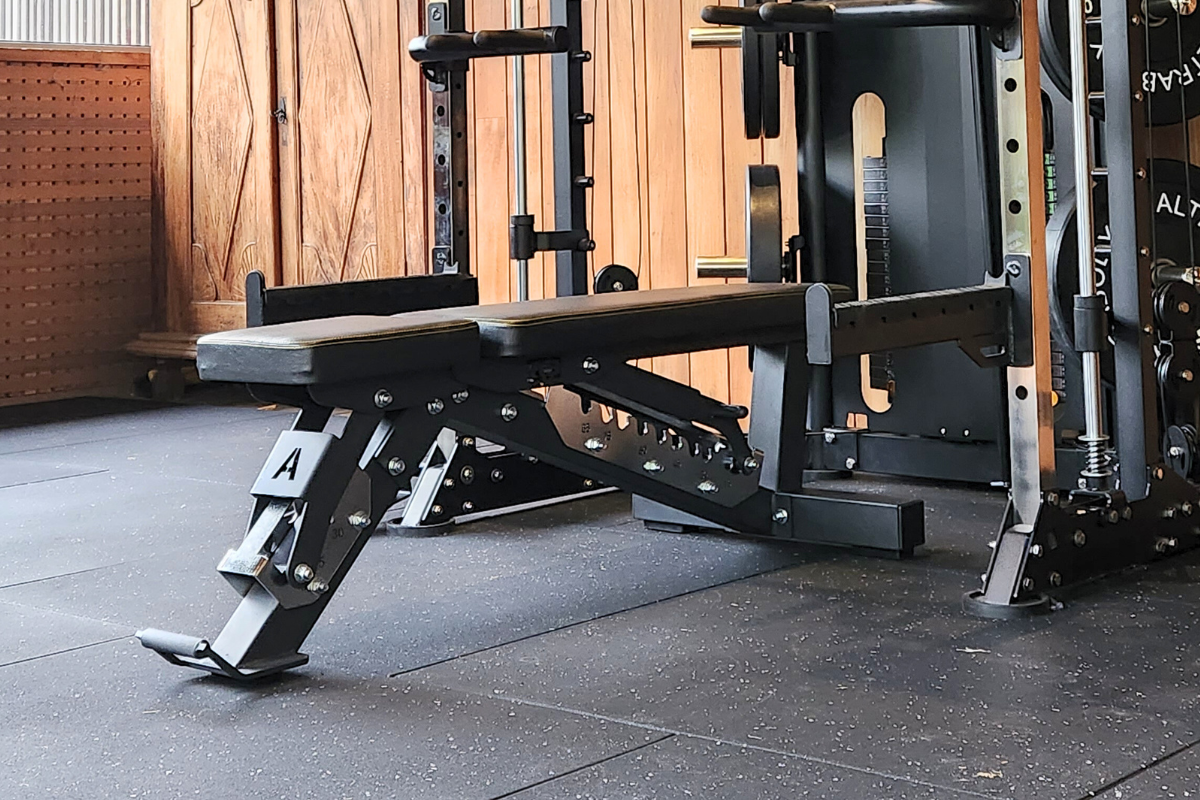 The Benefits of Using an Exercise Bench | Premier Fitness Supply