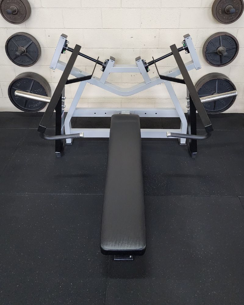 Plate-Loaded Horizontal Bench Press - AltraBody® HeavySet | Premier ...