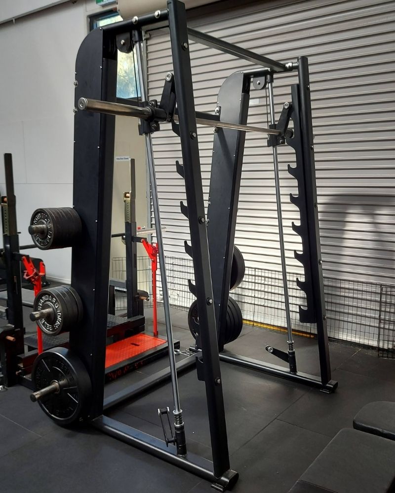 Commercial Smith Machine - AltraBody® Triumph Series | Premier Fitness ...